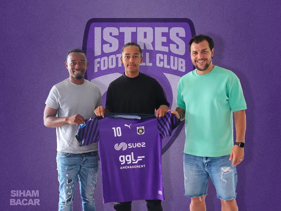 U17 | Siham Bacar signe en faveur de l'Istres FC